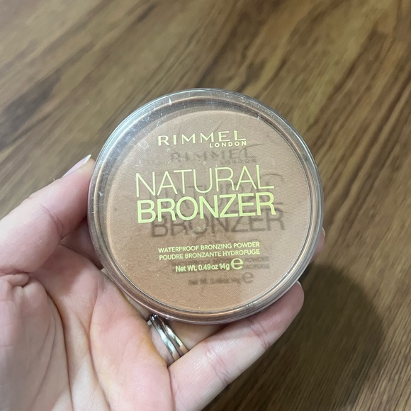 Rimmel London | Makeup | Rimmel London Natural Bronzer Waterproof ...